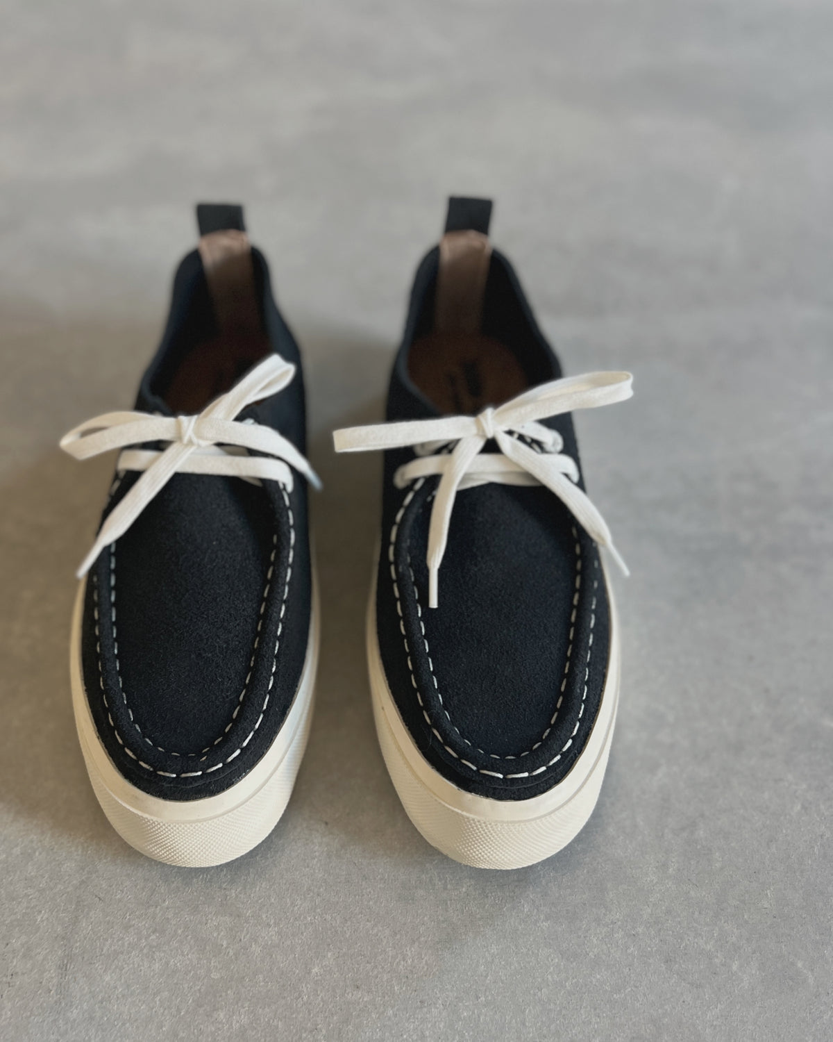 hide-base project - mocca : suede leather shoes in carbon | the maker ...